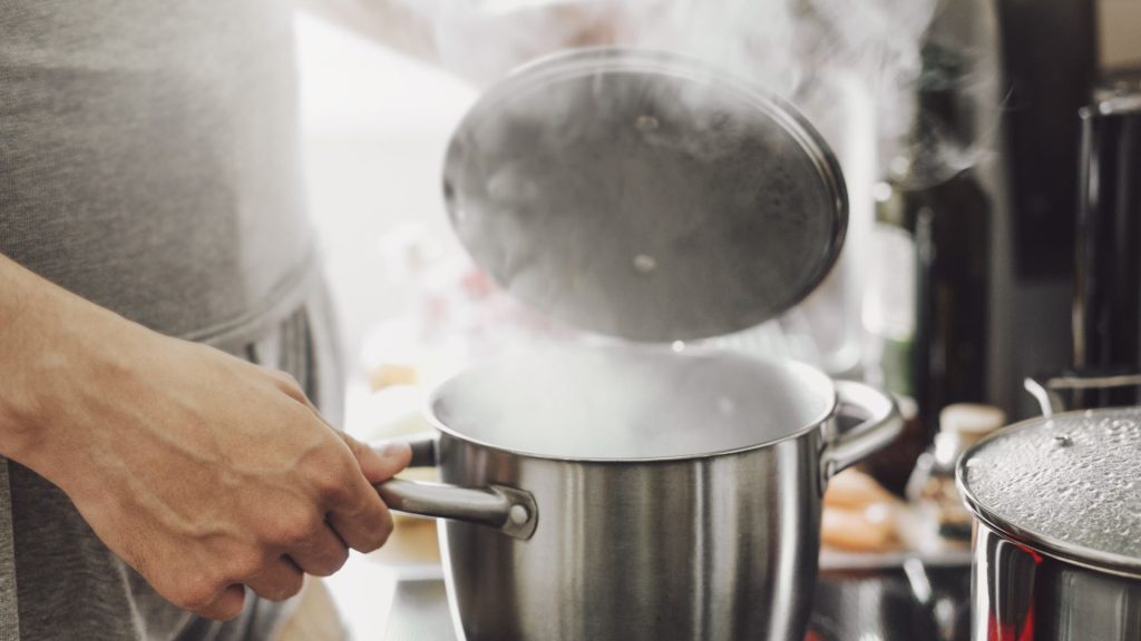 Top Tips to Save LPG Gas at Home - BHPetrol