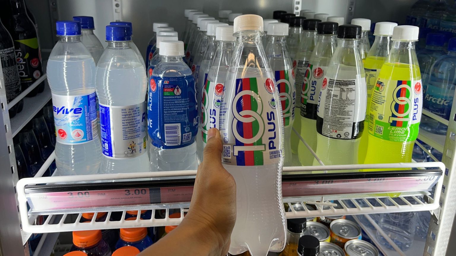 6 Snek Raya Boleh Dapatkan di BHPetromart - BHPetrol