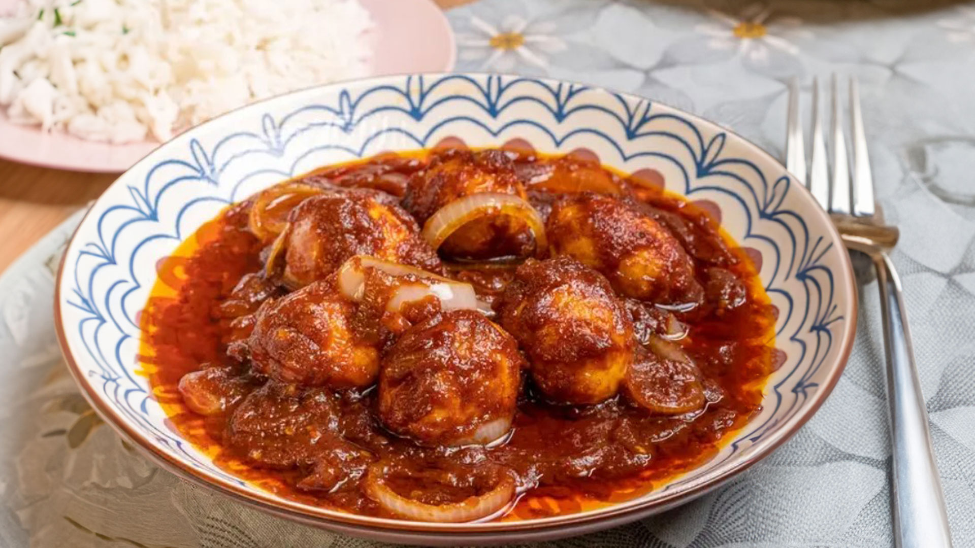 Celebrating Merdeka with 8 Traditional Malaysian Dishes You Can Cook at ...